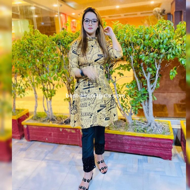 Escort Riya Khan Dubai | Uae