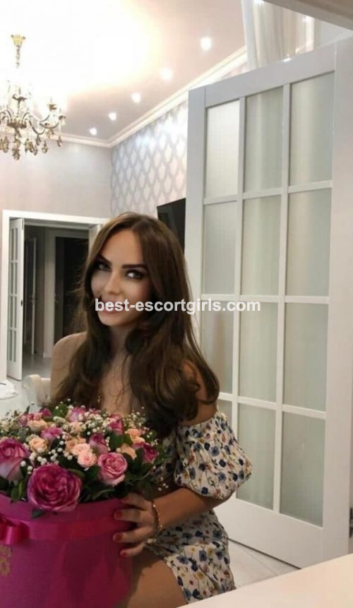 Escort Ruby Abu Dhabi | Uae